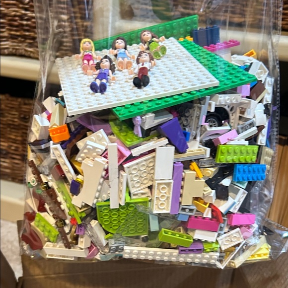 Lego | Toys | Lego Friends Building Pieces With Mini Figures 45 Lbs ...